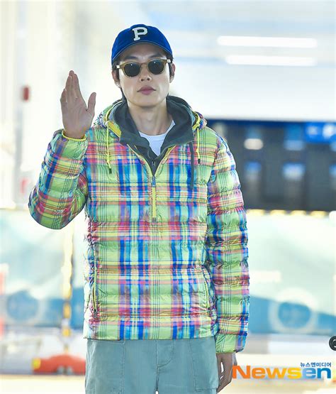 류준열 2023년 검은 토끼의 해 출발 ~ 포토엔hd 네이트 뉴스