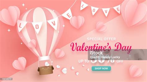 발렌타인 데이 판매 배너 바구니로 장식 된 귀여운 열기구 종이 하트 분홍색과 흰색 텍스트 사랑과 멋진 플래그 광고 포스터 축하에