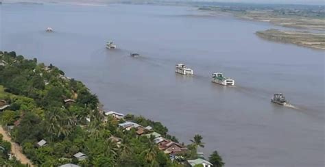 စစ်သင်္ဘော ၉ စီးရဲ့ ဗန်းမော်ခရီး ဆောင်းပါး