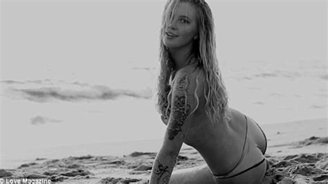 La Hija De Alec Baldwin Volvió A Revolucionar Las Redes Con Infartantes Fotos En La Playa Infobae