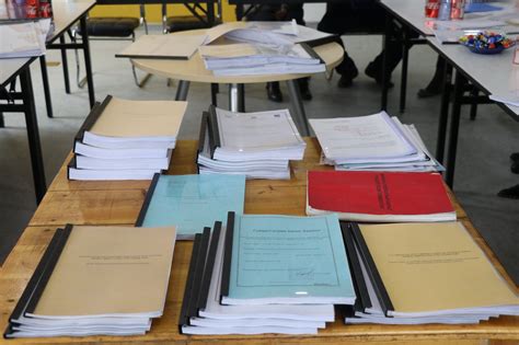 Өнөөдөр Баянхошуу дэд төвийн Бизнес инкубатор мэргэжил сургалтын төвд Улсын комисс ажиллаж