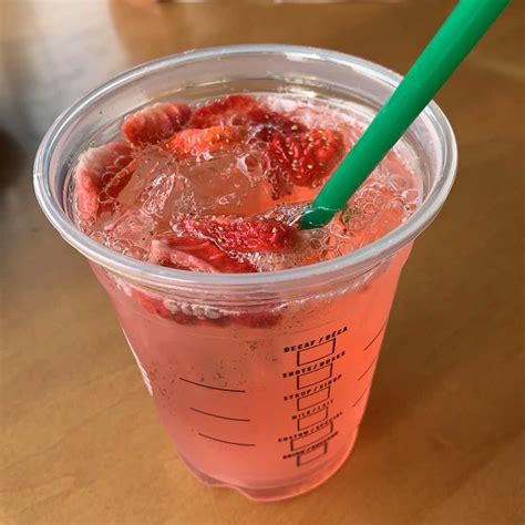 Starbucks Strawberry Acai Refresher Recipe