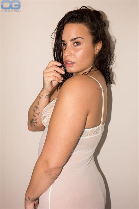 Demi Lovato Nude Pictures Onlyfans Leaks Playboy Photos Sex Scene Uncensored