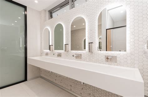 Enhancing Your Bathroom With LED Mirrors In Australia Remer
