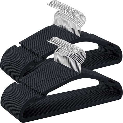 Songmics Velvet Hangers 50 Pack Non Slip Clothes Hangers 17 X 83