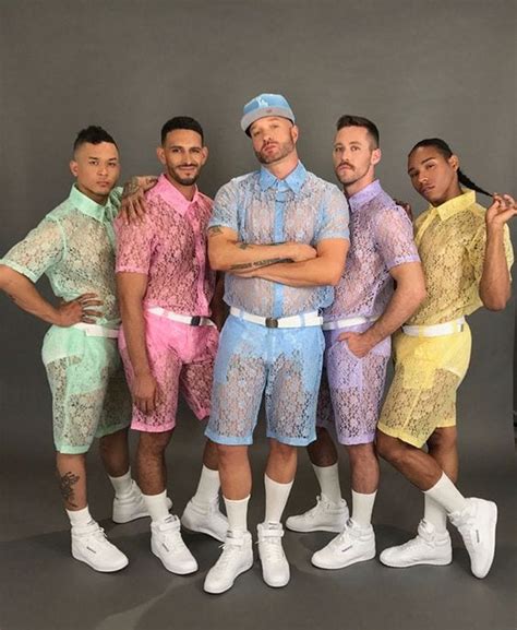 27 Lace Outfit Ideas For Men And Styling Tips