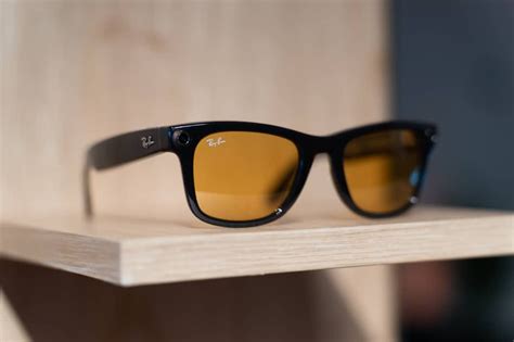 Meta Ray Ban Smart Glasses Ai Virtual Assistant Live Streaming Feature In Depth Information