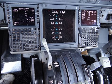 Barometer And Radio Altitude Settings Efis How To Use Them — Flaps 2 Approach Boeing 737