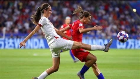 ខេមបូឌា ស្តារ ដេលី ញូយស៍ Cambodia Star Daily News ចាងហ្វាងការផ្សាយ លោក ឡាយ សុជាតិ Tel 092