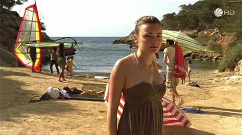 Naked Paula Schramm In Killer Swarm