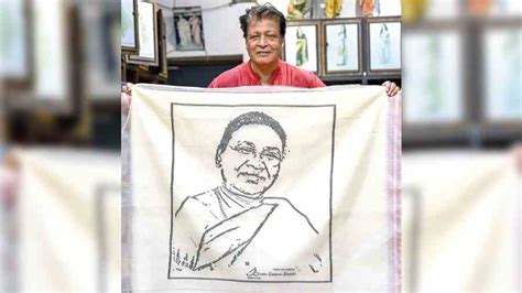 Tribute Padma Shri Biren Basaks Handcrafted Tribute To The President Droupadi Murmu