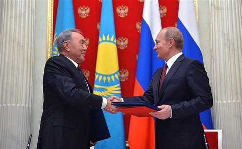 Встреча с Президентом Казахстана Нурсултаном Назарбаевым • Президент России
