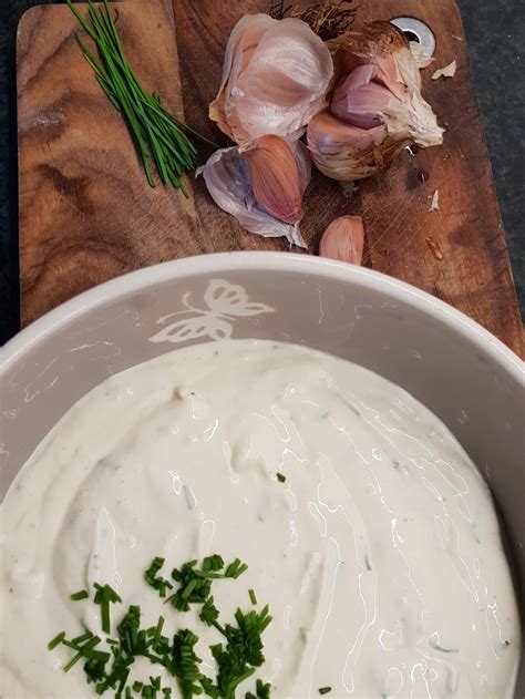 Knoflooksaus Ingridzijkookt Knoflooksaus Gastronomische Hapjes Mayonaise