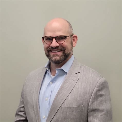 James Macadam Mai Vas Vice President Cbre Linkedin