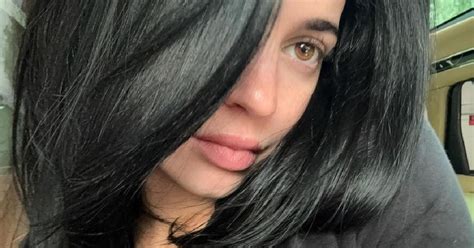 Kylie Jenner Is Back To Black After Having Pink Blue Hair Photos