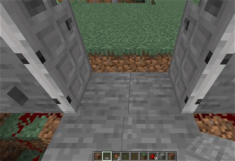 How To Open An Iron Door In Minecraft