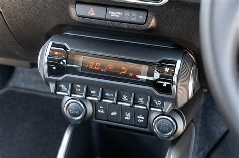 Suzuki Ignis 12 Dualjet Hybrid 4wd Sz5 2020 Uk First Drive Autocar