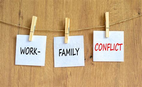 Symbole De Conflit De Famille De Travail Concept Words Conflit De
