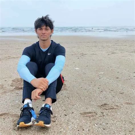 Yashasvi Jaiswal Height Age Net Worth Affairs Bio And More 2024 The Personage