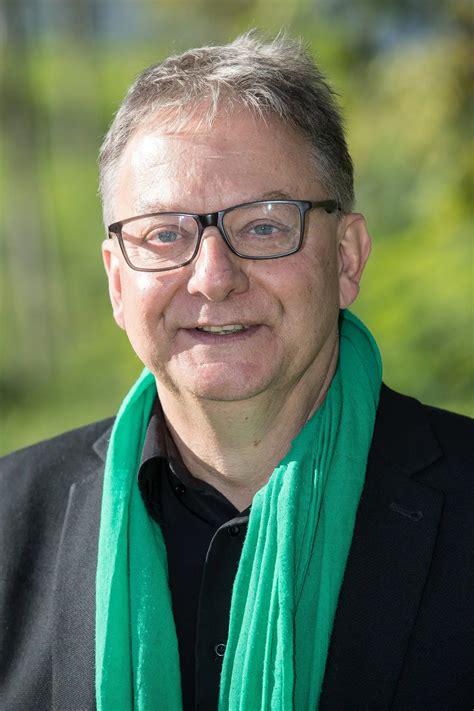 Alain Jund Les Entreprises Ont Tout Intérêt à Participer Au