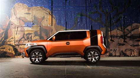 Toyota Hints At Fj Cruiser Revival To Take On The Wrangler