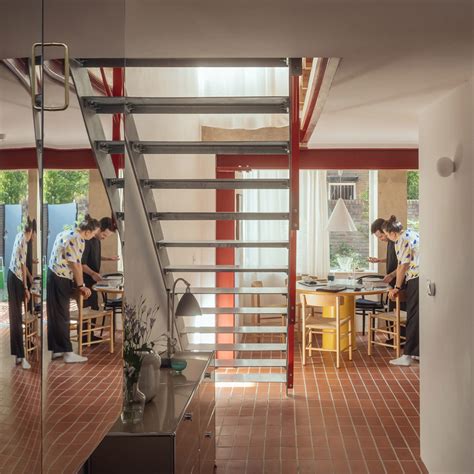 Neil Architecture Shelters Rural Sanctuary With Rammed Earth Wall