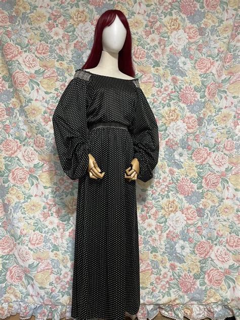 Вінтажна сукня — ціна 650 грн у каталозі Довгі сукні Купити жіночі речі за доступною ціною на