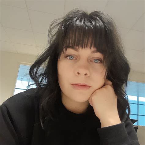 Kesätyökokemus Koneasentaja Juulia Töihin Meille