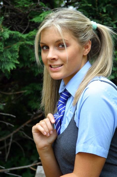 Porn Pics Performed By Naomi K Sex Pics