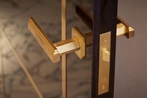 Дверная фурнитура. Секреты выбора от профессионалов
