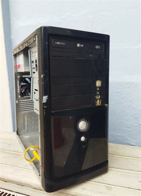 CPU Casing Computers Tech Desktops On Carousell