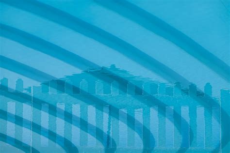 파란색과 흰색 스트라이프 텍스타일 사진 Unsplash의 무료 파랑 이미지