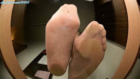 amateur soles giantess and footjobs page 2