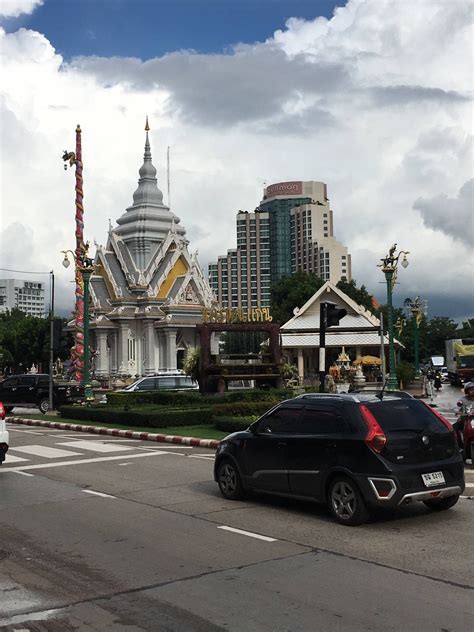 ศาลหลักเมืองขอนแก่น รีวิวสถานที่ท่องเที่ยว