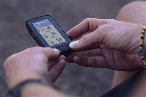 New Wahoo ELEMNT ROAM 2 Announced - BIKEPACKING.com