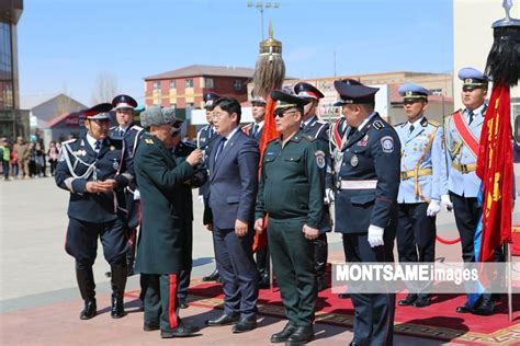 СҮХБААТАР Цагдаагийн болон дотоодын цэргийн байлдааны тугийг анх удаа орон нутагтаа заллаа