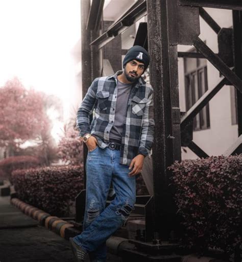 Abhiraj Kashyap Instagram Star Age Biography Hometown