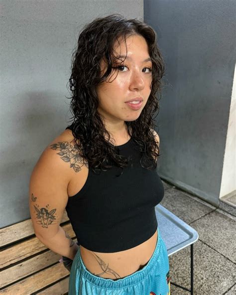 10 Spectacular Spiral Perms For Beautiful Bouncy Curls