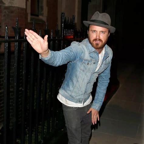 Aaron Paul Hottest Moments Mirror Online