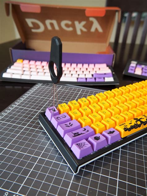 Ducky One 2 Sf The Sakura Road