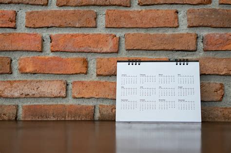 2021 플래너 및 주최자를위한 캘린더 데스크는 매일 약속 회의 의제 일정 시간표 및 관리를 매일 계획하고 미리 알림합니다 캘린더 미리 알림 이벤트 개념입니다 0명에 대한