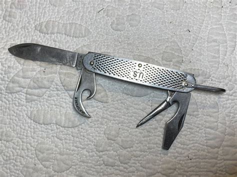 Camillus 1981 Us Army Pocket Knife