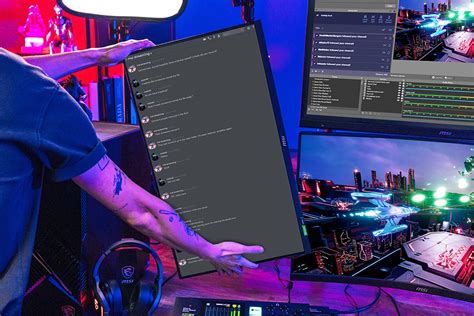 Build The Best Multi Monitor Setups For Gaming And StreamingBuild The