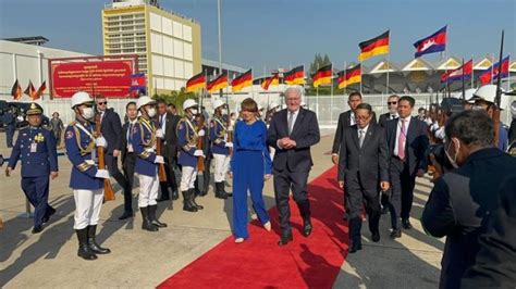 ប្រធានាធិបតីអាល្លឺម៉ង់ បានដឹកនាំគណៈប្រតិភូចាកចេញពីប្រទេសកម្ពុជាហើយ