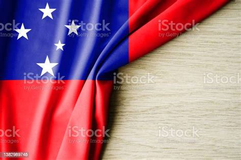 사모아 플래그 사모아의 패브릭 패턴 플래그 3d 일러스트레이션 텍스트의 뒷 공간으로 0명에 대한 스톡 사진 및 기타 이미지 0명 Weft 개념 Istock