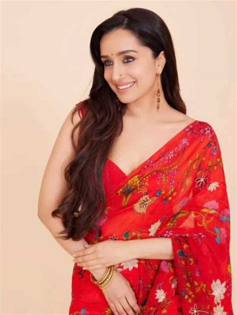 Shraddha Kapoor Makes Heads Turn In A Red Saree Ottplay