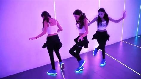 Im Genes Y Descripci N Shuffle Dance
