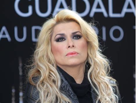 Mexican Singer Dulce Dies At 69 After A Celebrated Career In Music And Acting