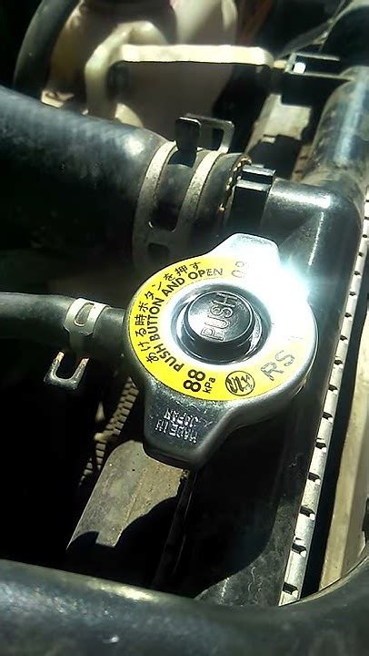 Крышка радиатора Futaba RS125 - YouTube