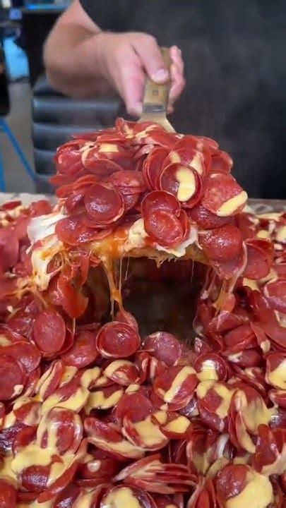 Pov You Just Ordered The Swine Fighter Sicilian Pizza From Tony Boloneys In New Jersey Youtube